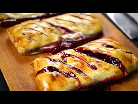 Пирог с вишней на скорую руку от ТАК ВКУСНО!
