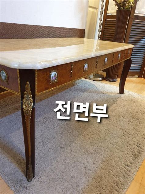 수입이태리 앤틱 거실테이블 And쇼파 테이블 판매 세컨웨어