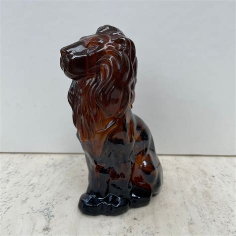 Vintage Avon Lion Decanter Bottle Black Suede After Shave 50 Full
