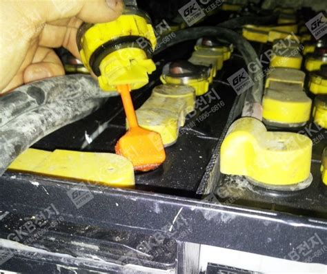 전동지게차배터리오래사용법지게차배터리온도전동지게차밧데리보관지게차밧데리배터리충전방전복원재생수리전동지게차배터리