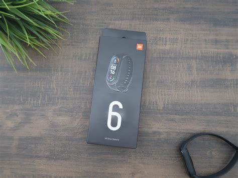 Review Xiaomi Mi Smart Band Tech Jio