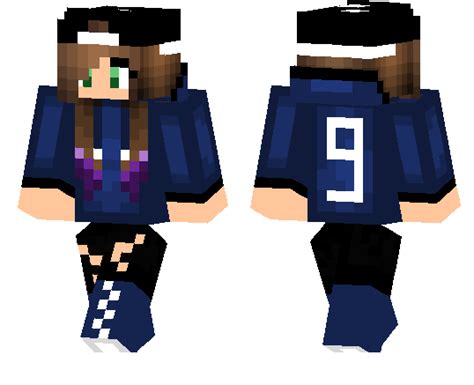 Скин Девушки в спортивке для Minecraft
