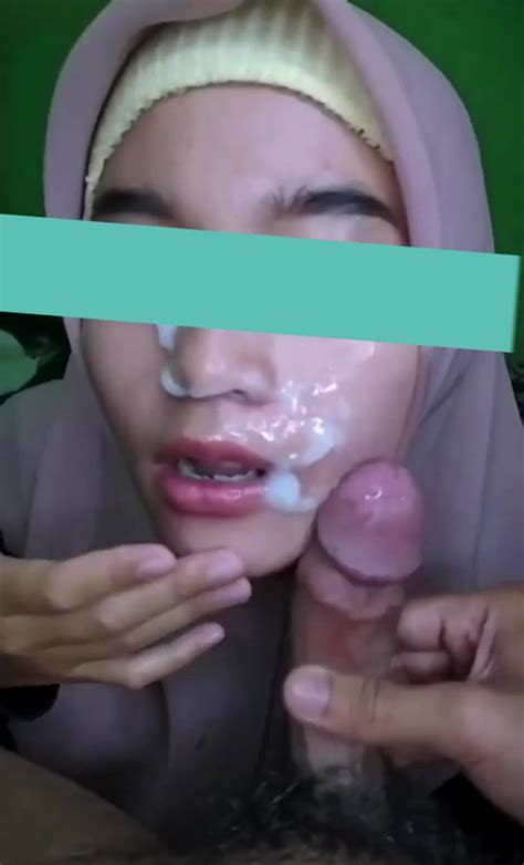 Pretty Indonesian Babe In Hijab Gets A Big Facial Cumshot After A