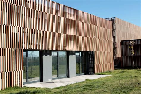 Sustainable Home Design With Eco Wall Cladding Materials