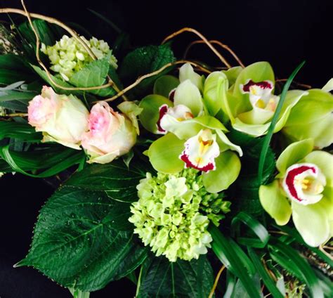 Green Cymbidium Orchids Arrangement Flower Arrangements Orchid