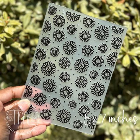 Button Flower Embossing Folder Tjs Magic Touch