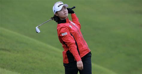 포토 루키 임희정 그립 짧게 잡고 핀으로 날려요