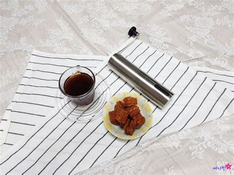 핸드드립 원두그라인더 홈카페 캠핑용 커피분쇄기 네이버 블로그