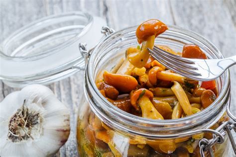 Маринованные опята – простой и вкусный рецепт, как приготовить пошагово