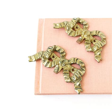 Vintage Brass Bow Hooks Set Of 2 Hooks Retro Style Vintage Brass Retro Brass Decor Retro