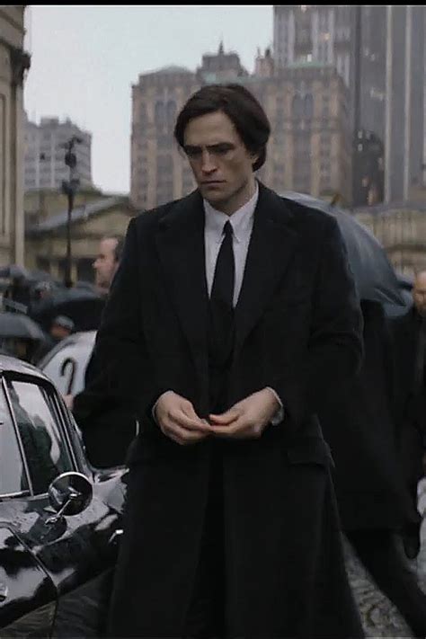 Robert Pattinson Bruce Wayne Wallpapers Top Free Robert Pattinson