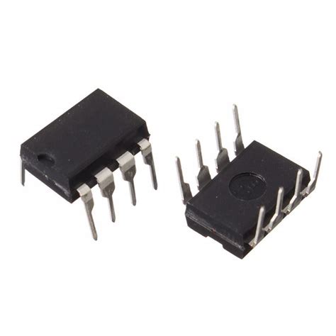 Lp2951cn 51cn Pdip 8 Pmic Ldo Voltage Controller Ic Ulutaş