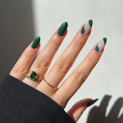 73 Green Nail Ideas To Fresh Your Style In Any Season