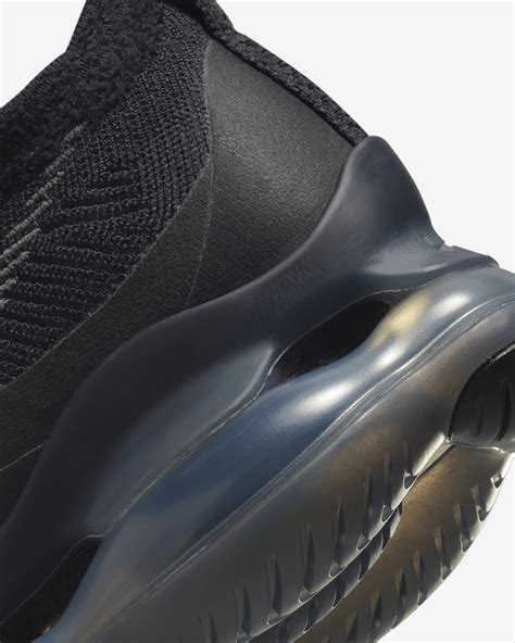 Nike Air Max Scorpion Flyknit Men's Shoes. Nike LU