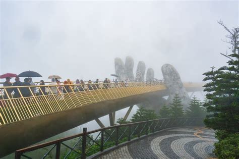 Ba Na Hills Resort Danang Vietnam January 10 2023 Many Tourists On The Golden Bridge