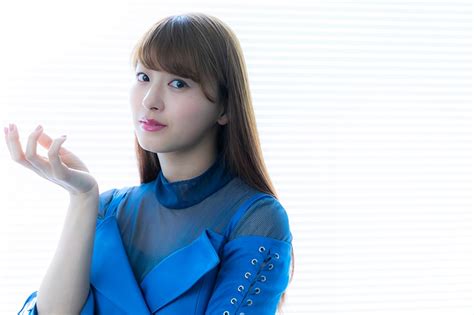 prediaNAKEDインタビュー大人アイドルとして同世代に夢を与えるためこの6人で歩み始める 3 3 音楽ナタリー 特集
