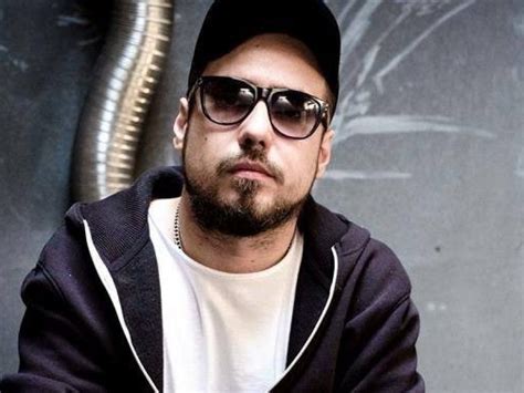 Piotr Maciejewski Nie Obrażam Się że Moja Muzyka Nie Przynosi