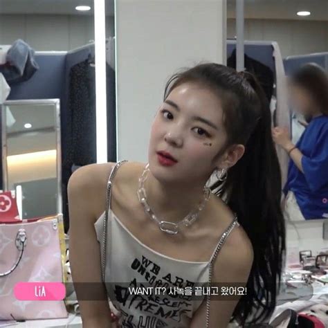 Lia Itzy Shared By Nabi On We Heart It Itzy Lia We Heart It
