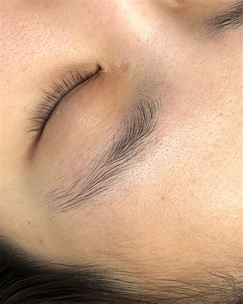 동탄헤어스트록 동탄눈썹문신 동탄입술문신 동탄아이라인 민낯뷰티화성점 베이스를 잘 활용하면 더 자연스러울 수 있고 관리하기도 편하고 🖤 반대쪽 눈썹 높이가 요쪽보다