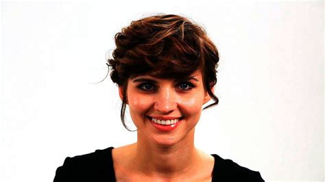 6 Bob Cut Styling Ideas Howcast