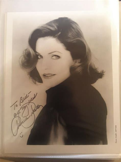 Priscilla Presley Signed 8x10 Photo 2023064592