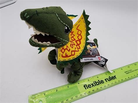 New Jurassic World Legacy Collection Dilophosaurus Live And Online