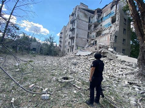 Двоє людей загинули внаслідок авіаудару росіян по Костянтинівці