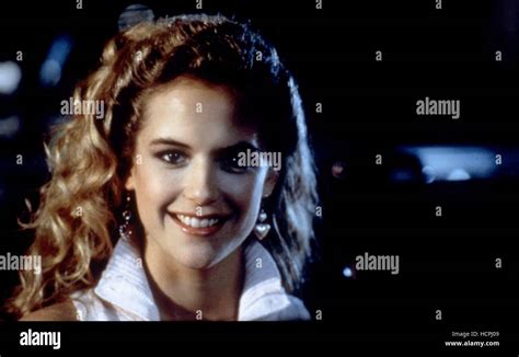 Amazon Women On The Moon Kelly Preston 1987 Cuniversal Pictures