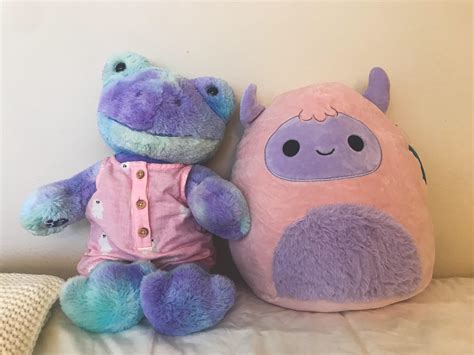 Cotton Candy Couple R Squishmallow