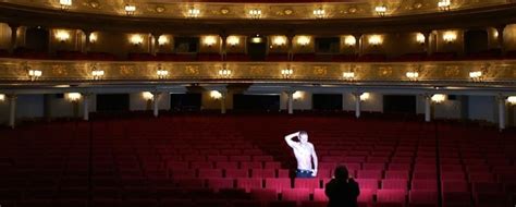 Picture Of Naked Opera