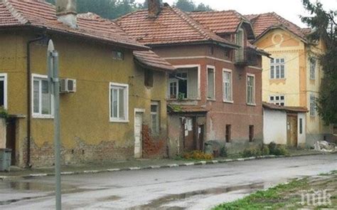 Дестинация Сериозен интерес към имоти в селото където е живял художникът Владимир Димитров