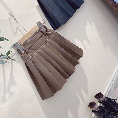 Badu Bg Детски момичета Плисирани поли Деца Есен Зима Ежедневни Pu кожени поли 2022 Нови