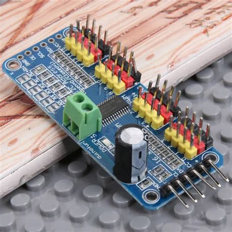 PWM SERVO DRIVE PLATE Channel PWM Controller IIC Port For Arduino Robot PicClick UK