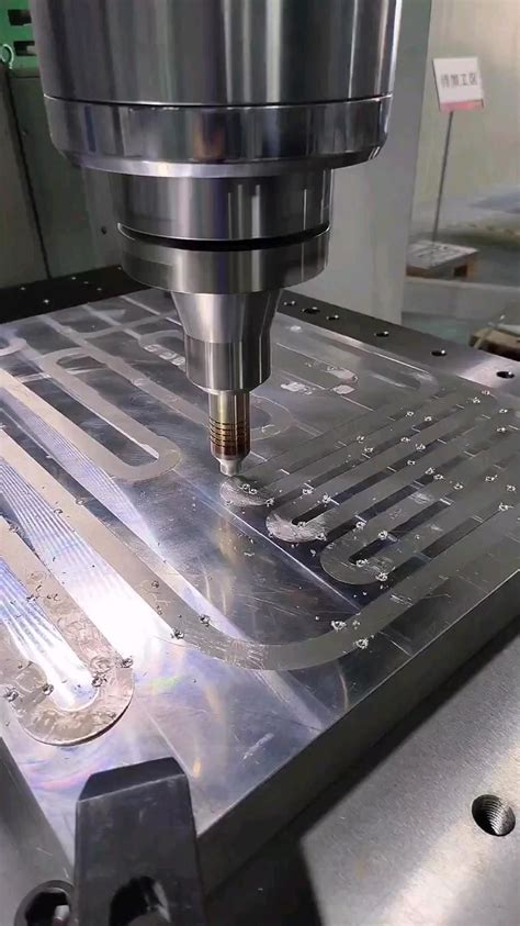 Js 660 With 60000 Rpm Spindle Processing Close Up Cncmachine