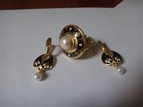 ტიხრული მინანქარი