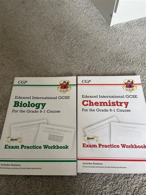 Gcse Science Books In Rm3 Havering Für 22 00 £ Zum Verkauf Shpock De