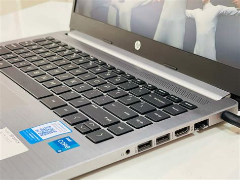 HP 240 G8 - AloLaptop