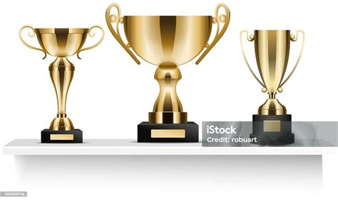 흰색 배경에 나무 선반에 현실적인 빛나는 황금 트로피 상 벡터 일러스트 레이 션 Championship에 대한 스톡 벡터 아트 및 기타 이미지 Championship
