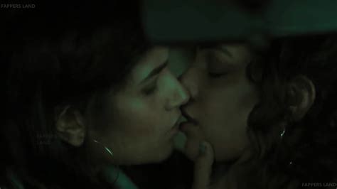 Nithya Menon Lesbian Kiss Eporner