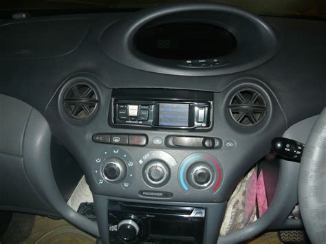 Бортовой компьютер Multitronics RC-700. — Toyota Vitz (10), 1 л, 2001 ...