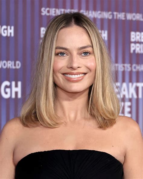 3 Medium Length Bob Hairstyles That Shine In Winter