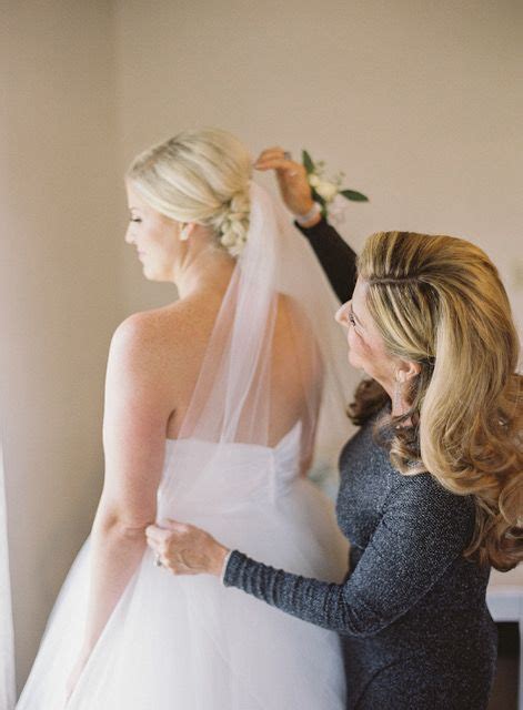 55 Heartwarming Mother Daughter Wedding Photos Artofit