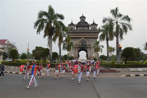 Mpt ກຕສ ຈັດກິດຈະກຳຍ່າງເພື່ອສຸຂະພາບສະເຫຼີມສະຫຼອງວັນໄປສະນີ ແຫ່ງຊາດ ແລະ