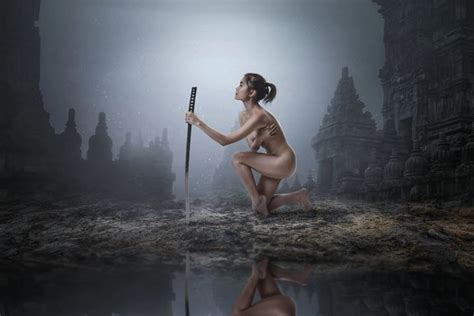 Woman And Katana Pic
