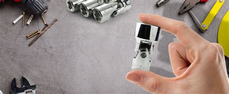 Crom Universal Flex Socket Set 38 Inch Drive 6 Point 10 Piece Swivel Socket Set