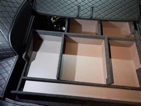 투싼nx 4 하이브리드 매립 수납함