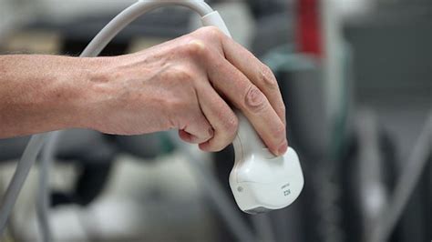 Университетската болница в Плевен преглежда безплатно в Световния месец