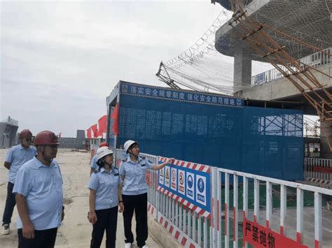 礼贤镇开展汛期后建筑工地复工复产安全检查 进行 生产 整改