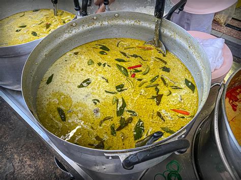 Jek Pui Curry Bangkok Thailand Kochgenossen