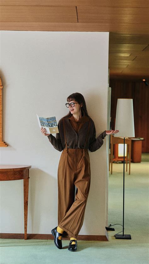 Sipuli《シプリ》レトロな彼女は、ミュージアム勤務中。｜trend Feature｜cluÉl Have A Good Buy ｜ファッション雑誌・通販 クルーエル